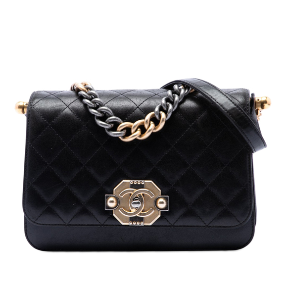 CHANEL | Bags | Preloved Chanel Paris Cosmopolite Medium Quilted ...